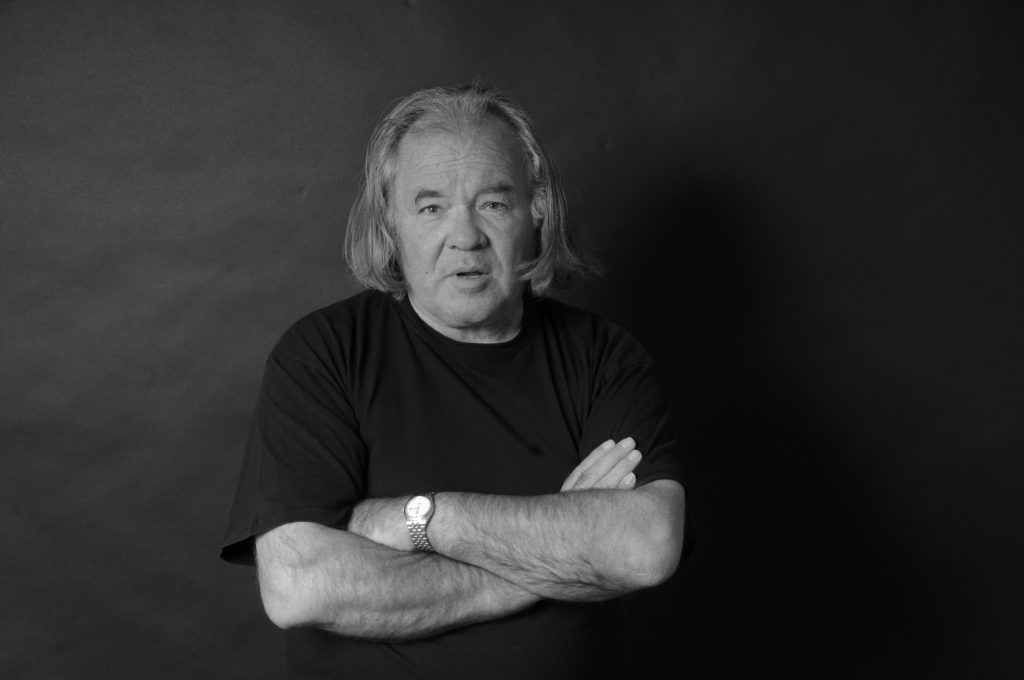 Trauer um Robert Hellenschmidt – Künstler, Karikaturist und kritischer ...